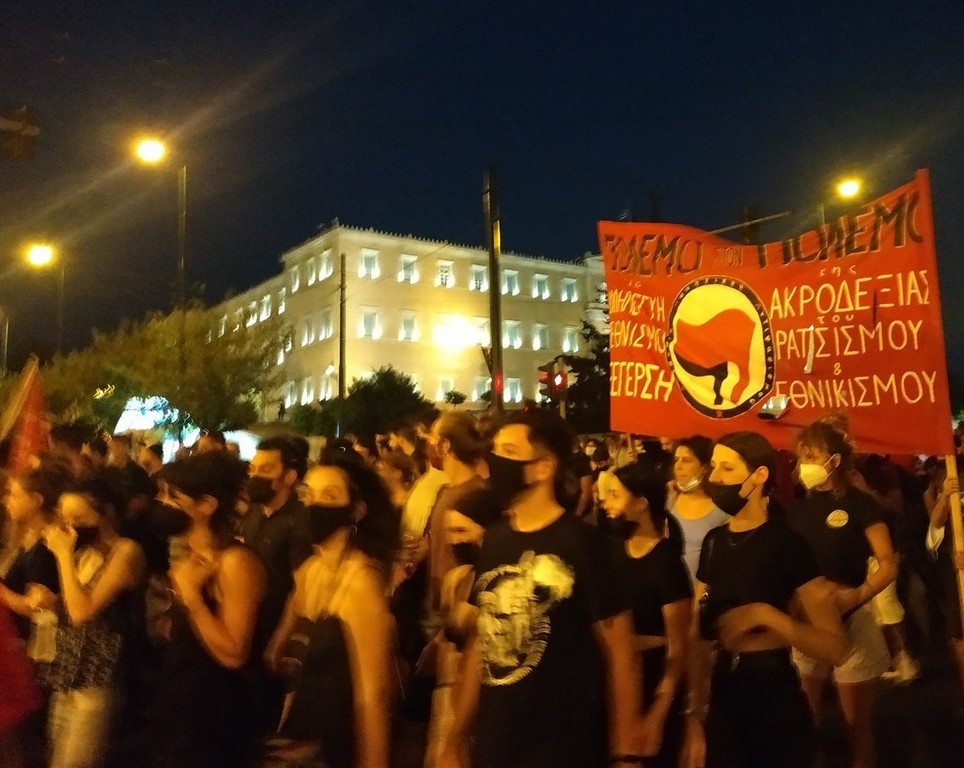 Μαζική η συγκέντρωση και η διαδήλωση την Δευτέρα 9/8 ενάντια στην ...